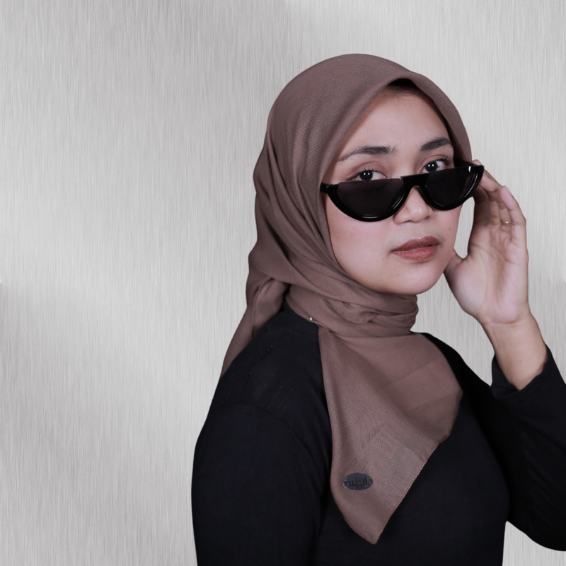 Jual HELAI - HIJAB PREMIUM PARIS KATUN | Shopee Indonesia