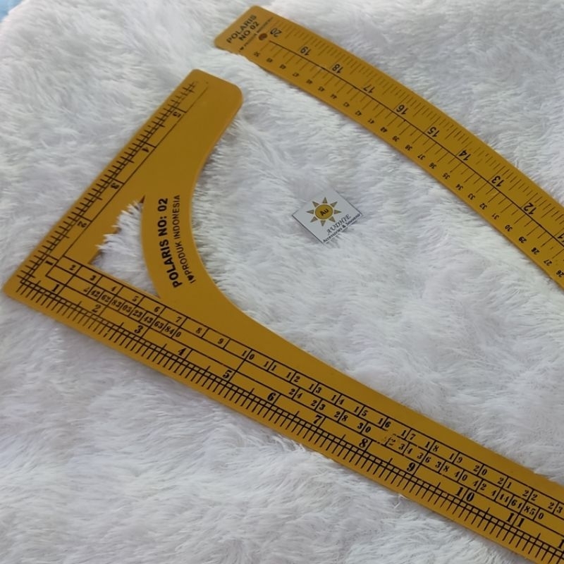 Jual (2pcs) Penggaris Pola. Penggaris Jahit Pemula dan Senior | Shopee ...