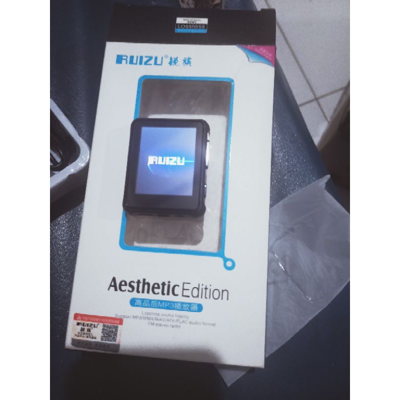 Jual AESTHETICedition RUIZU 4Gb | Shopee Indonesia