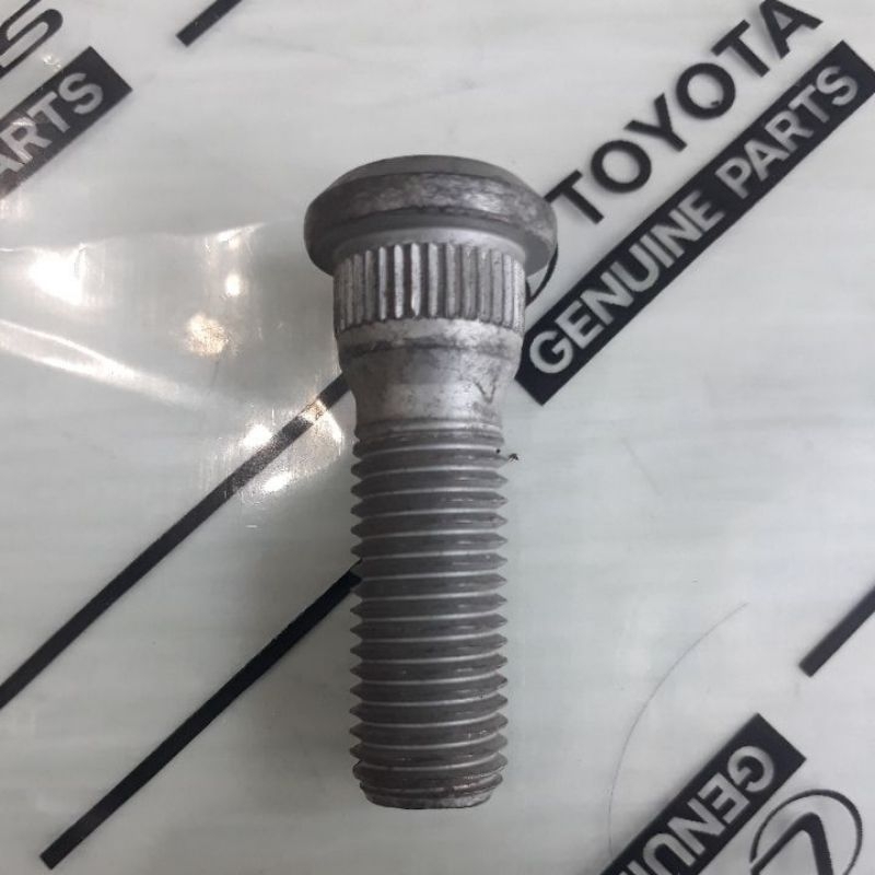 Jual BAUT RODA MOBIL TOYOTA.PANJANG 4,5cm.ORIGINAL | Shopee Indonesia