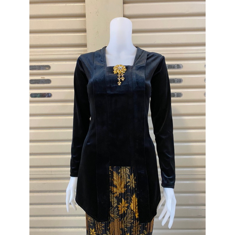 Jual SET KEBAYA BLUDRU HITAM PREMIUM MURAH / SET KEBAYA BLUDRU DAN ...