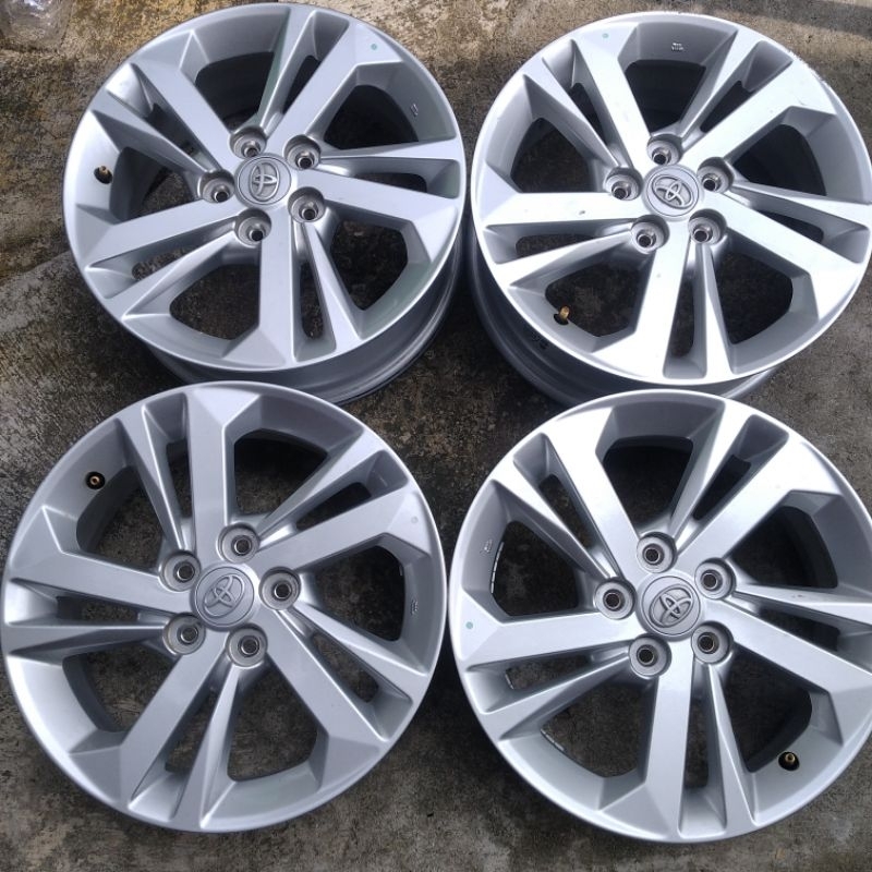 Jual Velg All New Avanza R15 pcd 100 lubang 5 for Sienta, New altis ...