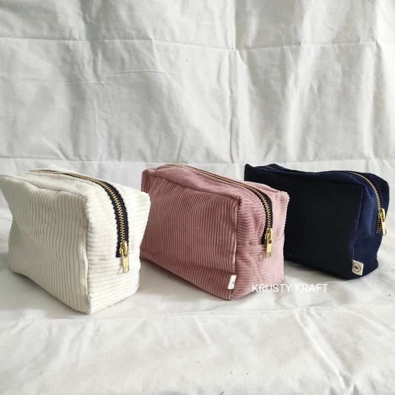 Jual Medium Boxy Pouch/Pouch Corduroy/Pouch Mukena/Pouch Makeup ...