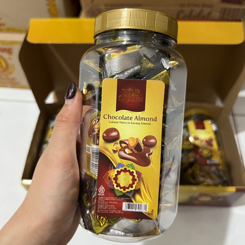 Jual COKLAT ALMOND TOP QUEEN TOPLES ISI 40 PCS CHOCOLATE ALMOND ...