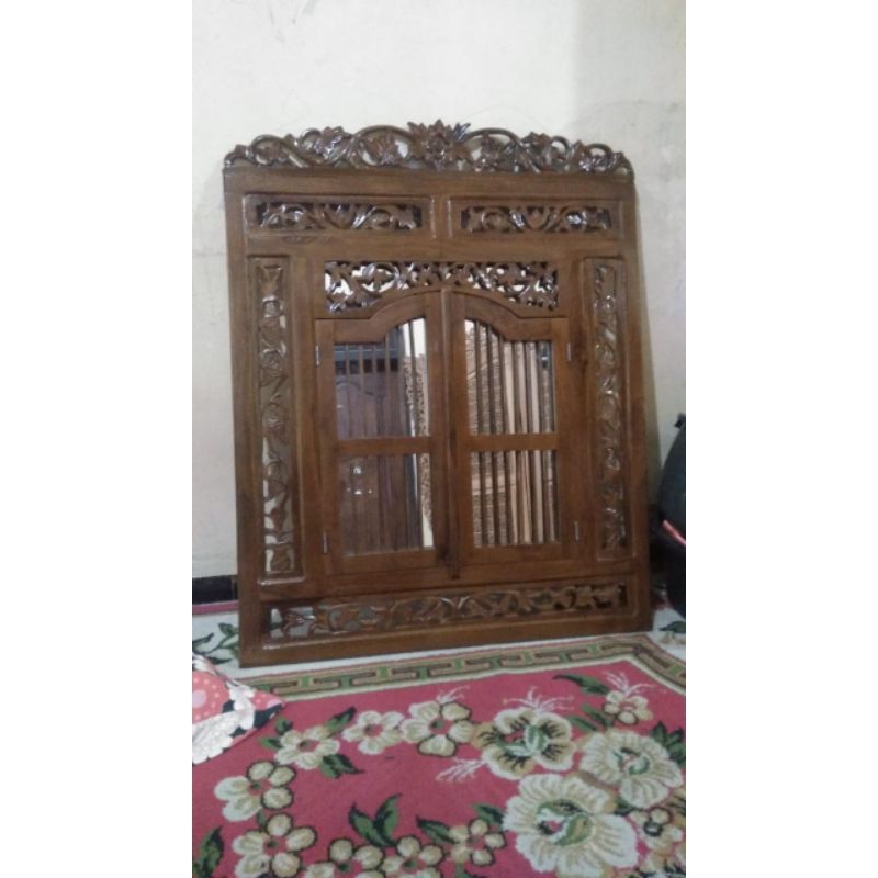 Jual Hiasan ruangan dan dinding cermin Krepyak kaca ukiran kayu jati ...
