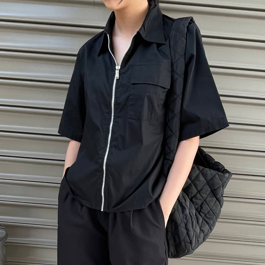 Jual Ore Shirt - Zipper Short Sleeved Shirt Wanita | Kemeja Kantong ...