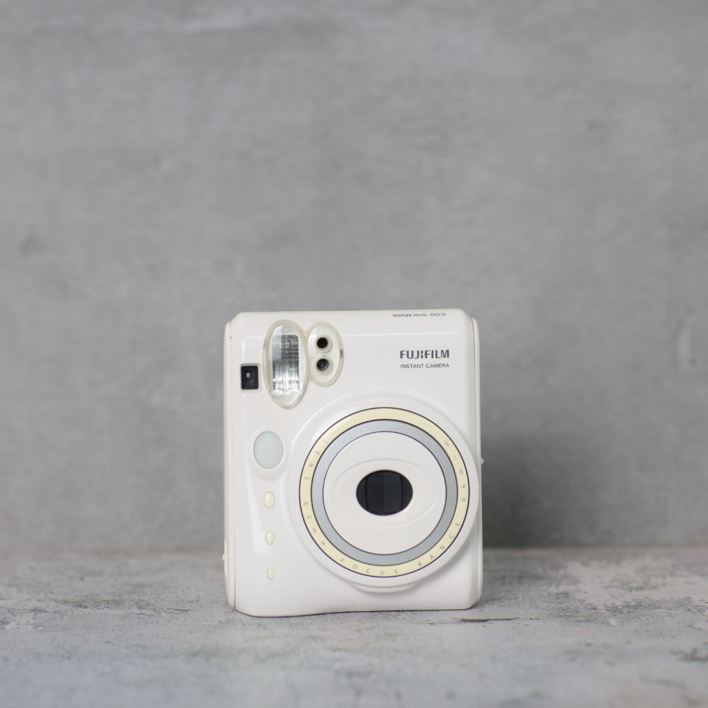 Jual FUJIFILM INSTAX MINI 50s BLACK and White - Hitam | Shopee Indonesia