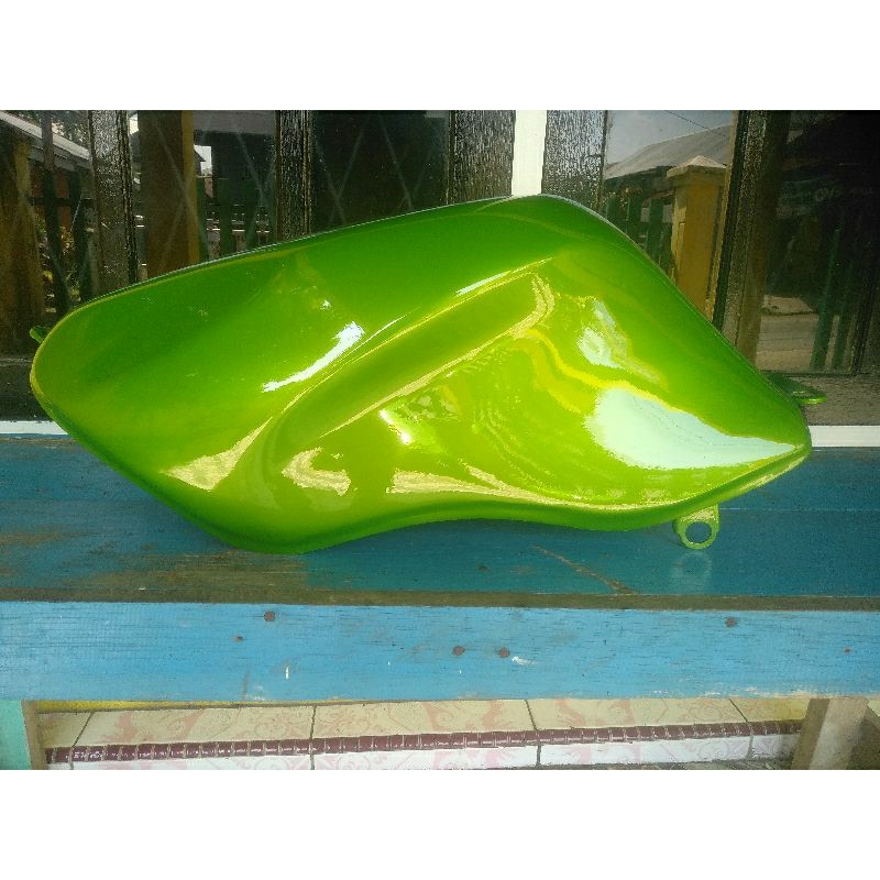 Jual tangki original tangki ninja rr warna hijau kondisi siap pakai ...