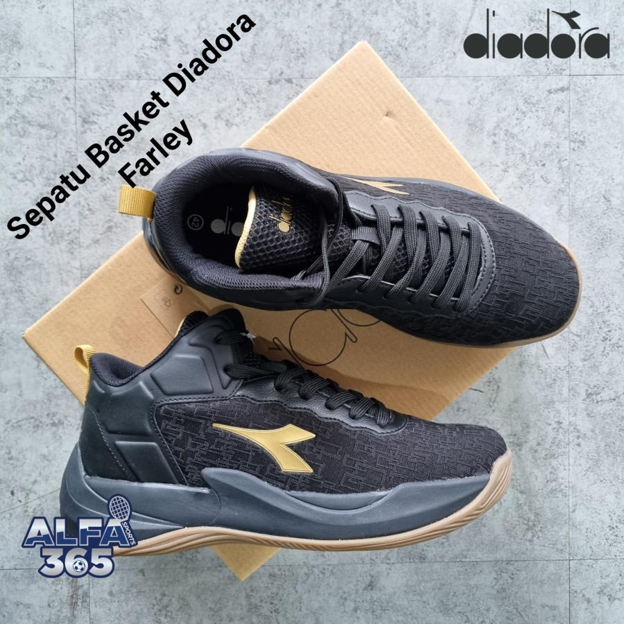 Jual Sepatu Basket Diadora Farley Men's Basketball Shoes - Black Gold ...