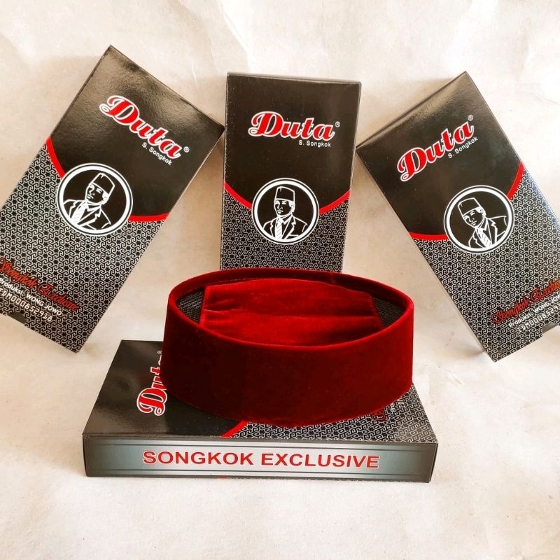 Jual Peci Betawi Merah Polos Tinggi 9 Cm Ac Bahan Bludru Falcon ...