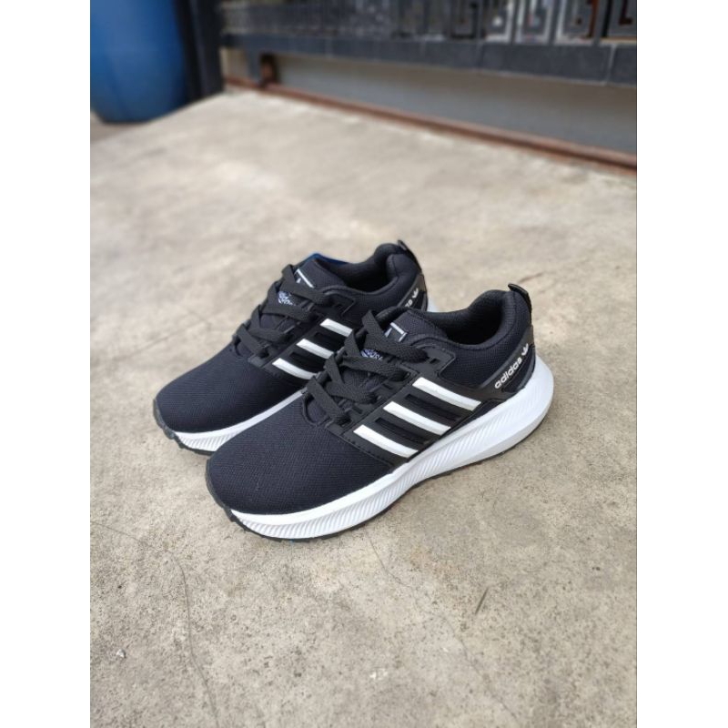 Jual SEPATU SEKOLAH GRADE ORIGINAL ADIDAS CLOUDFOAM RAINBOW SOL ...