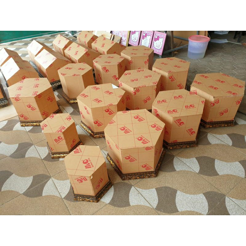 Jual 10 Box hantaran hexagonal . kotak seserahan segi 6. box nikah. box ...
