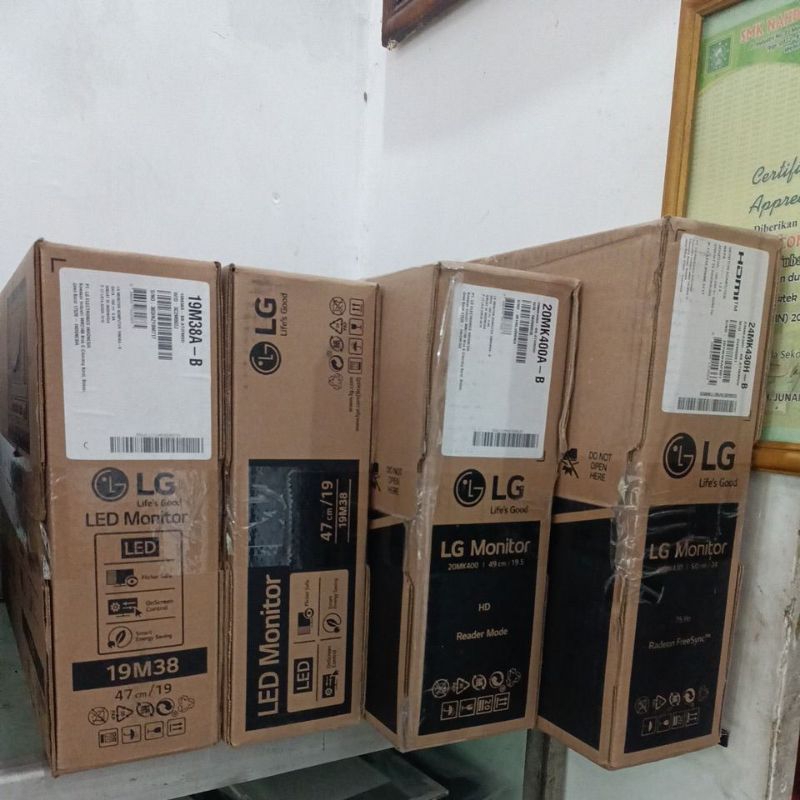 Jual MONITOR LG 20 INCH VGA (New Garansi Resmi) | Shopee Indonesia