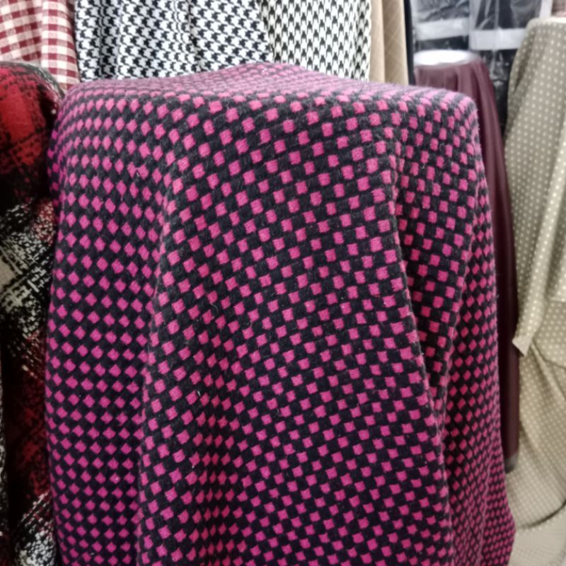 Jual bahan kain tweed /semi wol harga per setengah meter | Shopee Indonesia