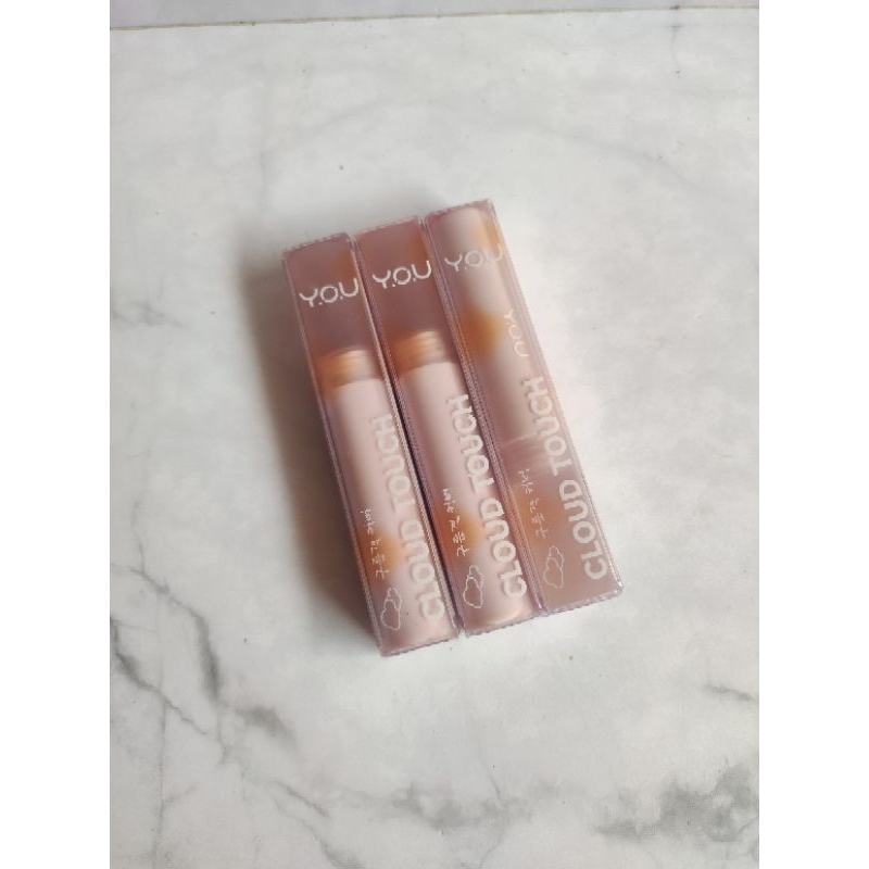 Jual [preloved] YOU Cloud Touch Fixed Tint / Lip Tint / Lip Stain ...