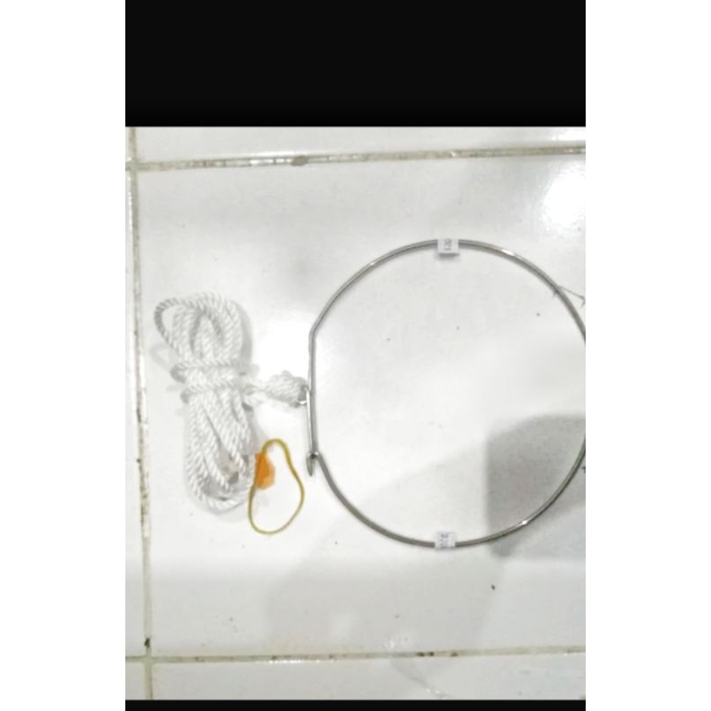 Jual sunduk tempat atau congkok ikan xl+tali 3m | Shopee Indonesia