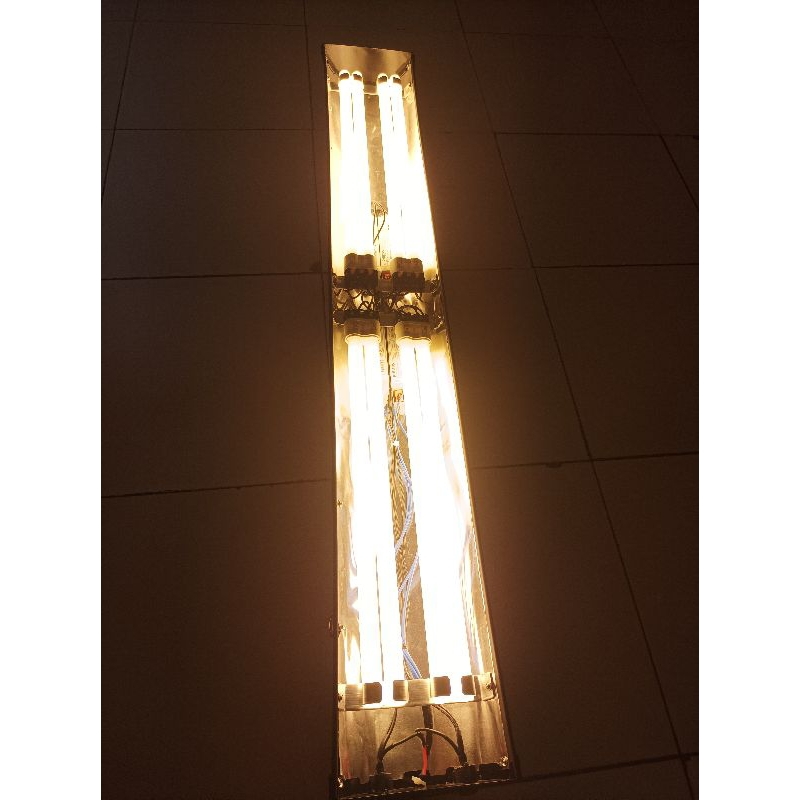 Jual LAMPU TANNING 100-120cm 4-LAMPU PLL/LOUHAN-ARWANA-CHANA | Shopee ...