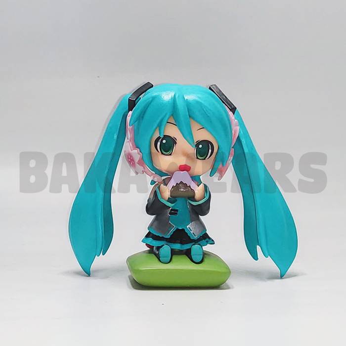 Jual Hatsune Miku: Cute Kawaii Version - Standing & Sitting Versions ...