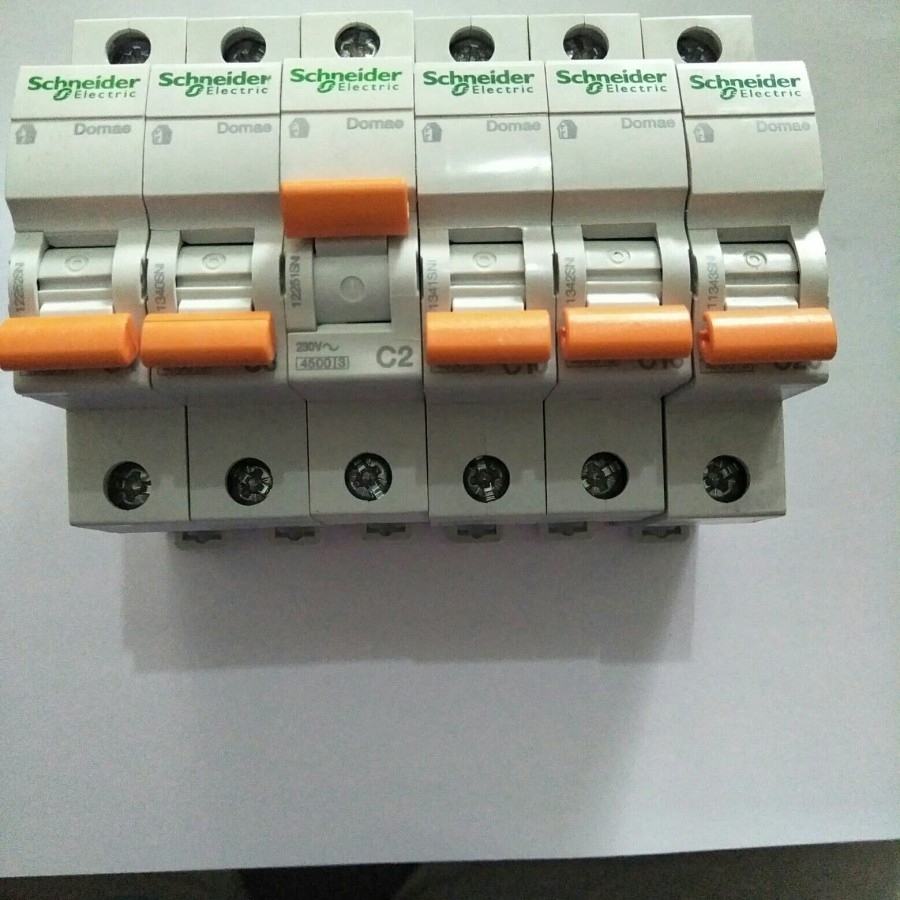 Jual MCB schneider/merlin gerin 2A | Shopee Indonesia