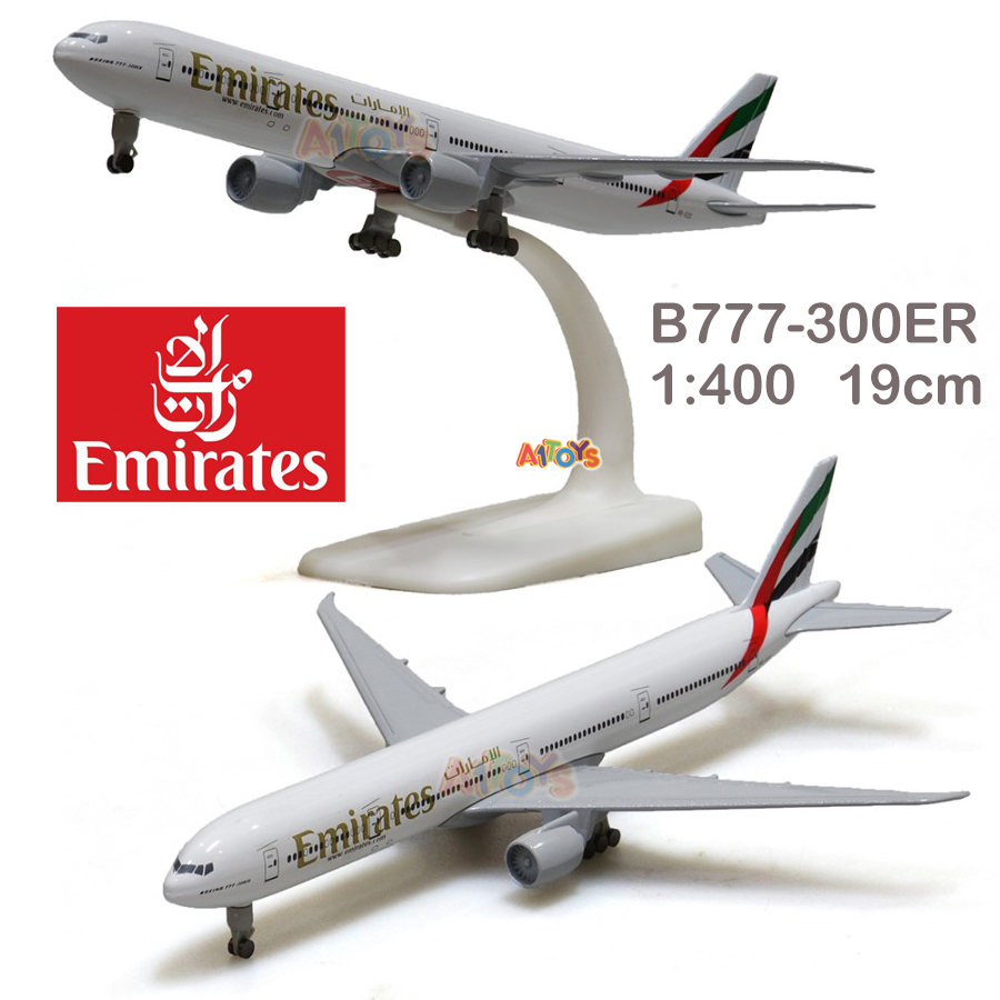 Jual Diecast Pesawat Emirates B777-300ER 19 cm 1:400 | Shopee Indonesia