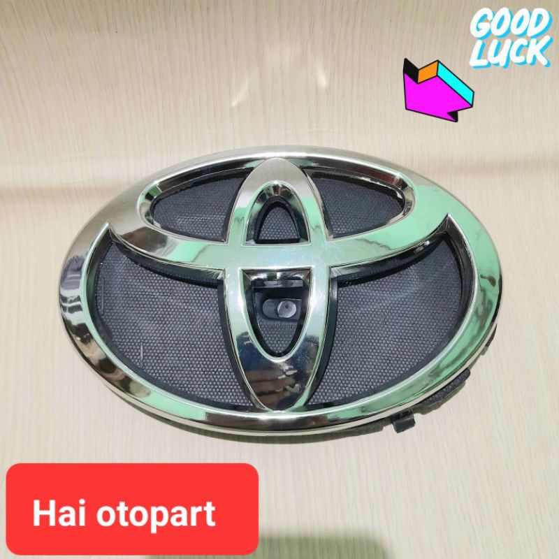 Jual logo emblem Toyota innova reborn 2016-2021 original diameter 17 CM ...