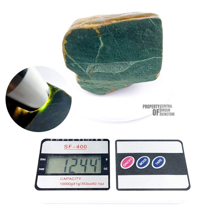 Jual Bahan Batu Giok Hijau Natural Jadeite Jade Type A Bongkahan ...