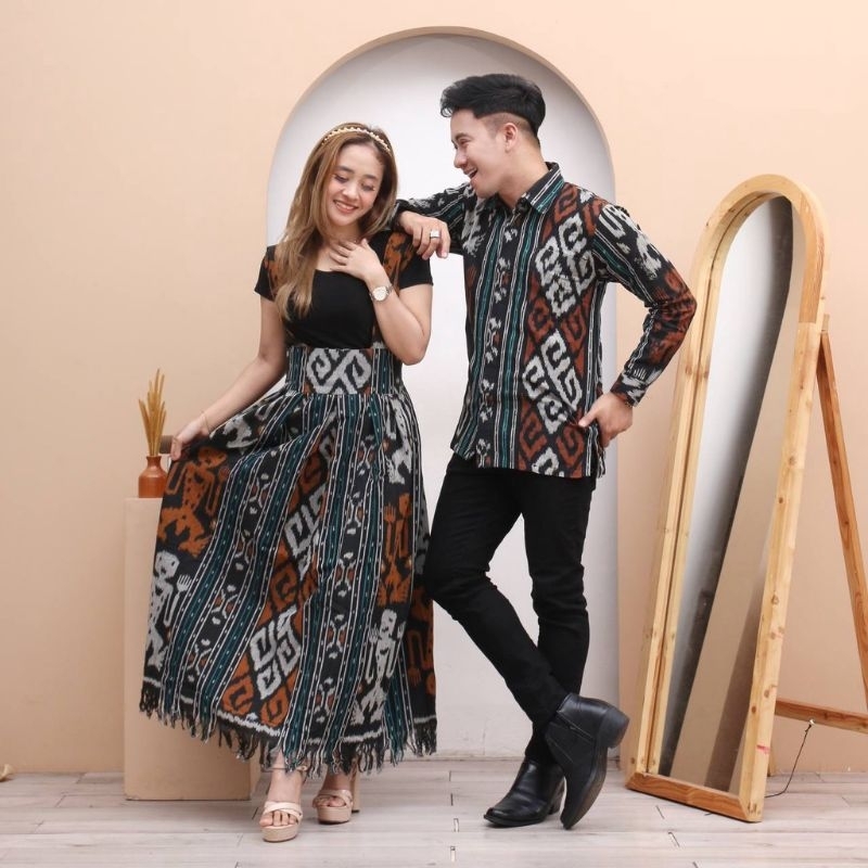 Jual SET BAJU TENUN IKAT ETNIK - OVERALL TENUN AURORA - KEMEJA TENUN ETNIK - SET COUPLE TENUN ...