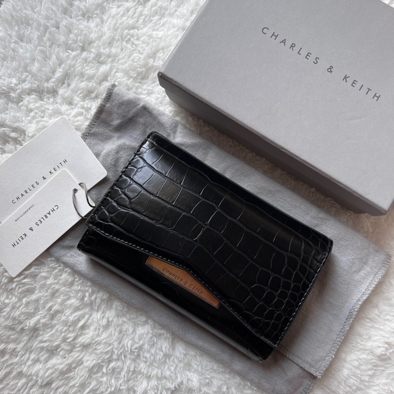 Jual Dompet Charles and Keith Metallic Accent Croc Wallet in Black ...