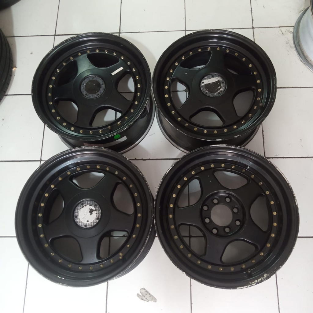 Jual velg mobil second oz ring 16 lubang 4x100/114,3 untuk yaris jazz livina kijang avanza ...