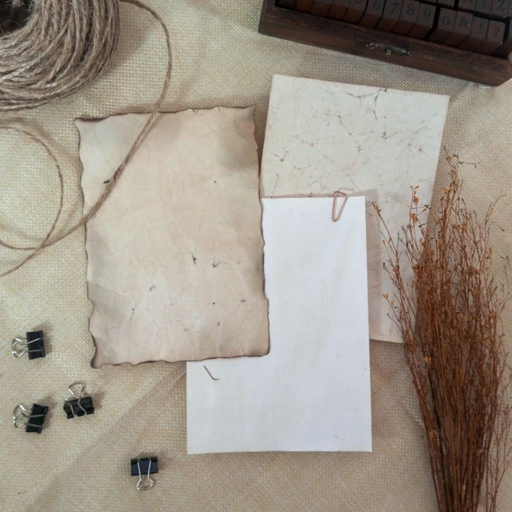 Jual [paww craft] Vintage Old Paper / Tea Coffe Dyed paper / Kertas ...