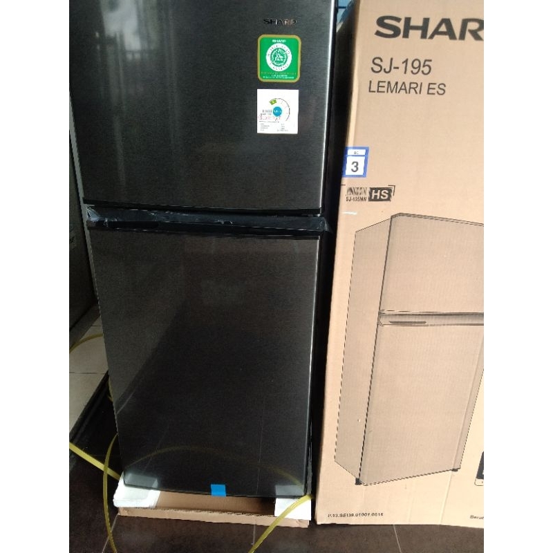 Jual Kulkas SHARP SJ-195 MN HS SJ-195 MD 2 pintu Low Watt Garansi Resmi ...