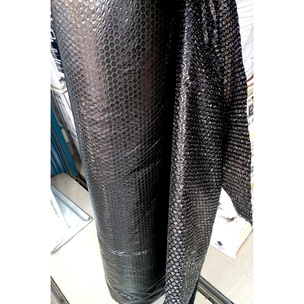 Jual Bubble Wrap Warna Hitam untuk Packing 1 Meter | Shopee Indonesia