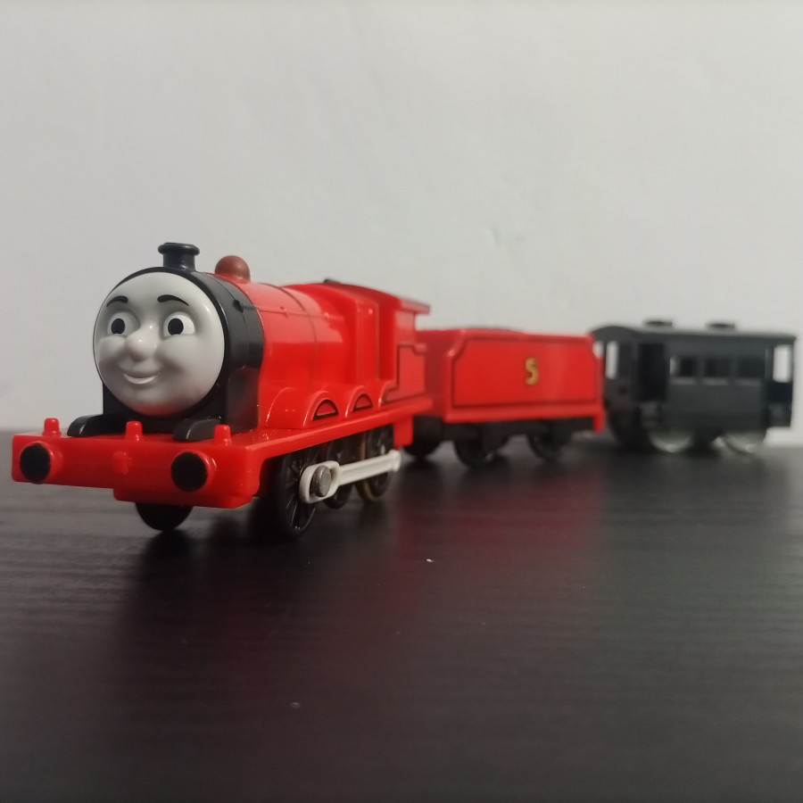 Jual Thomas & Friends Old Trackmaster - James (Plarail Compatible ...