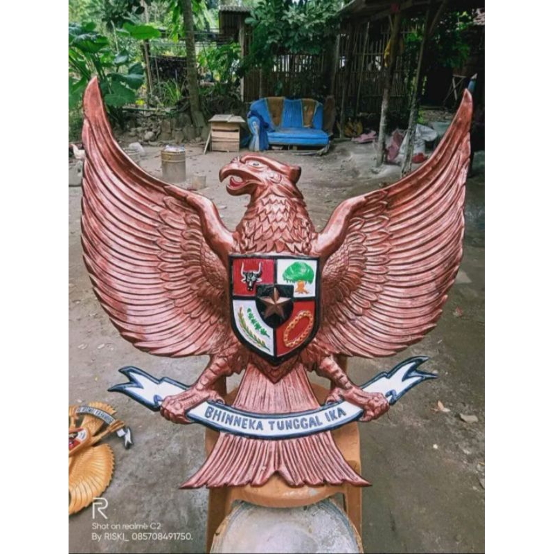 Jual Garuda Pancasila (lambang) hiasan dinding ukuran 1 meter x 1 meter ...