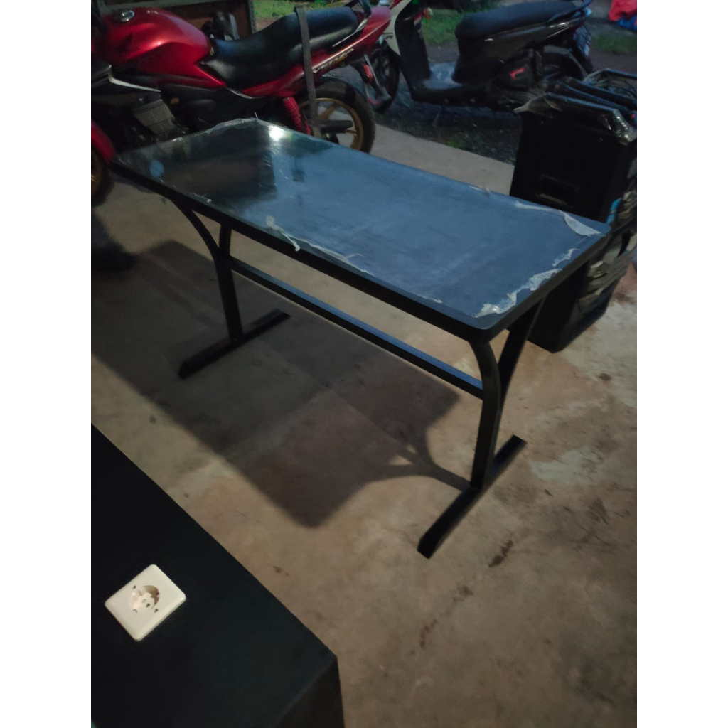 Jual dijual Meja cafe kaki besi Y ,ukuran 120*60* 75, kursi kantor ...