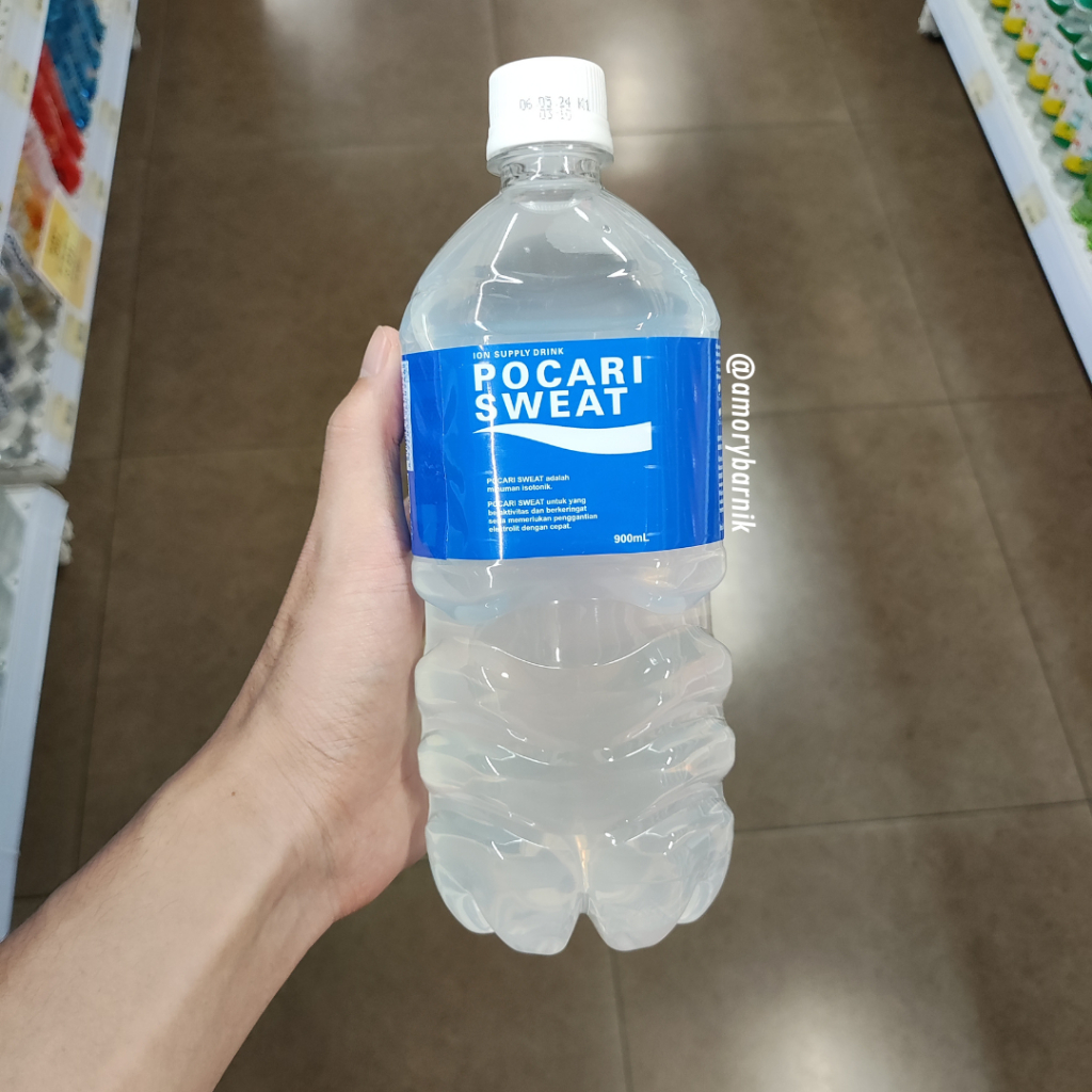 Jual Minuman ION Isotonik POCARI SWEAT 900ml | Shopee Indonesia