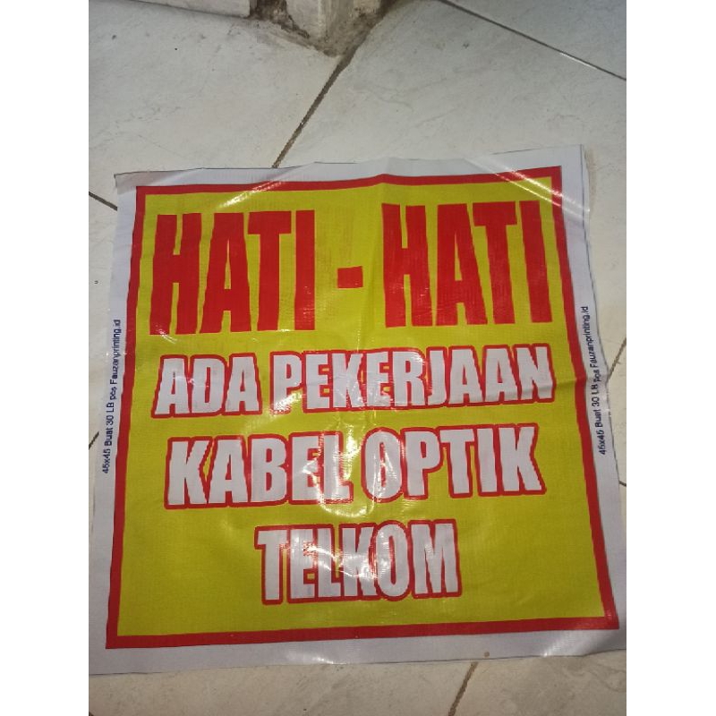 Jual Banner Telkom Banner pekerjaan Telkom Banner peringatan spanduk ...