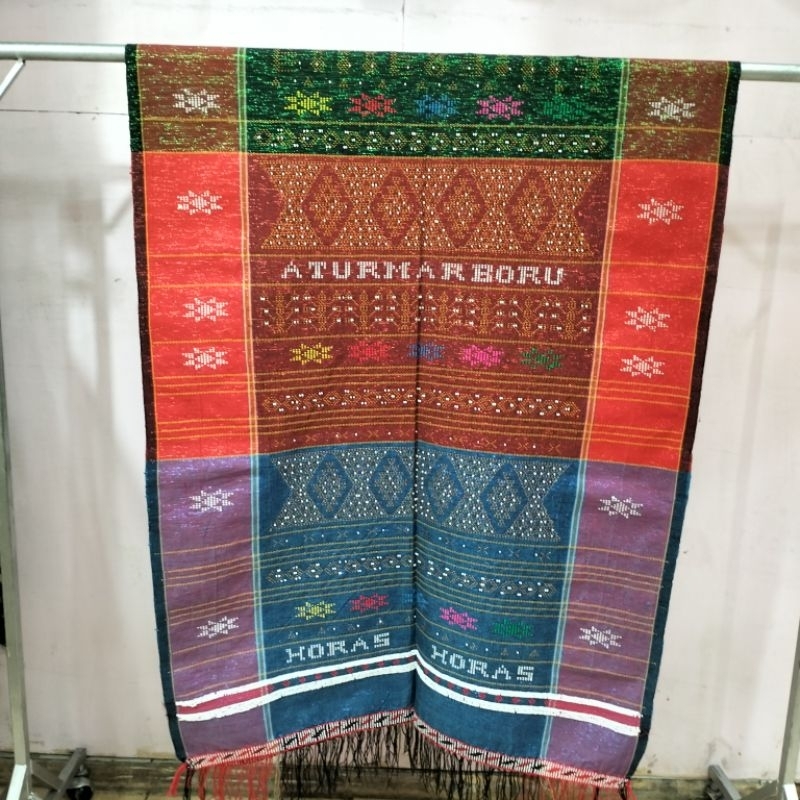 Jual Ulos Sadum Raja Jumbo Pelangi ( Atur Marboru ) | Shopee Indonesia
