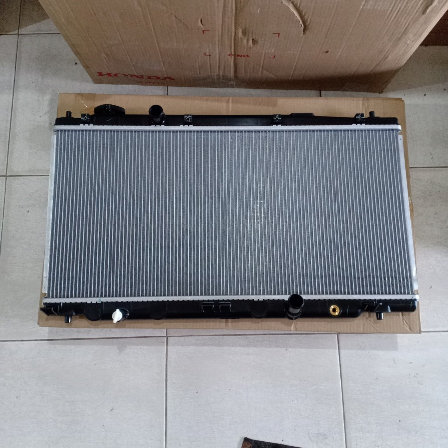 Jual Radiator JAZZ GE8 MT MANUAL 2008-2013 ORIGINAL | Shopee Indonesia
