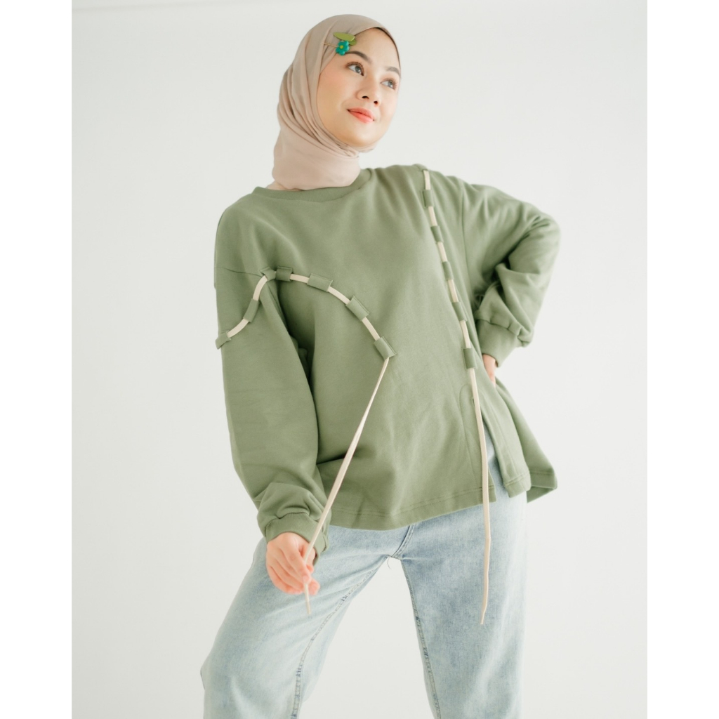 Jual Myrubylicious DOUCHE SWEATER | SWEATER | SWEATER WANITA | SWEATER FLEECE | SWEATER ...