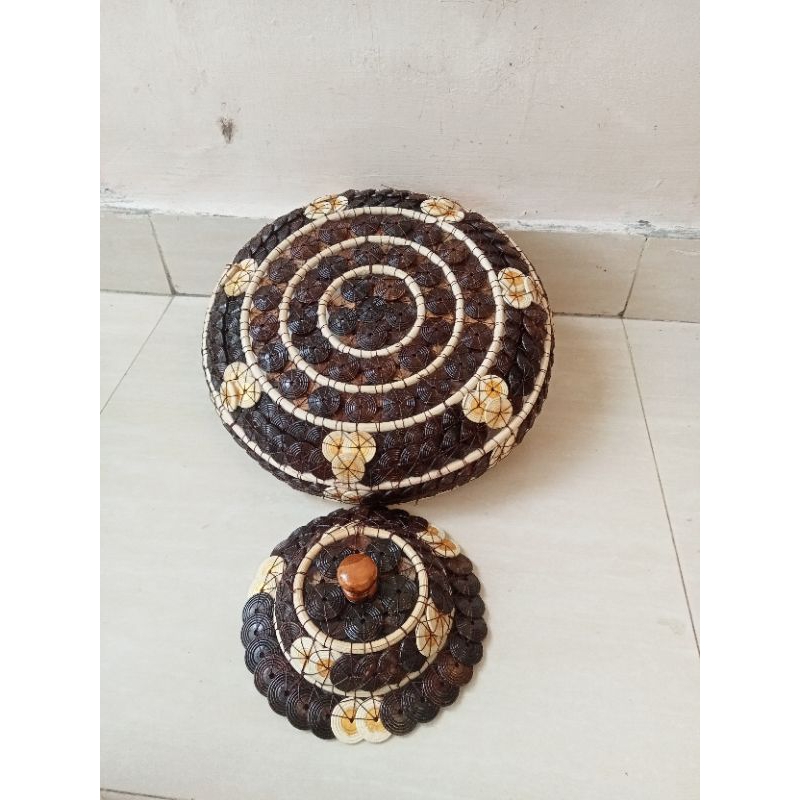 Jual bokor kundangan batok kelapa UK 30cm,bokor Bali,kerajinan batok ...
