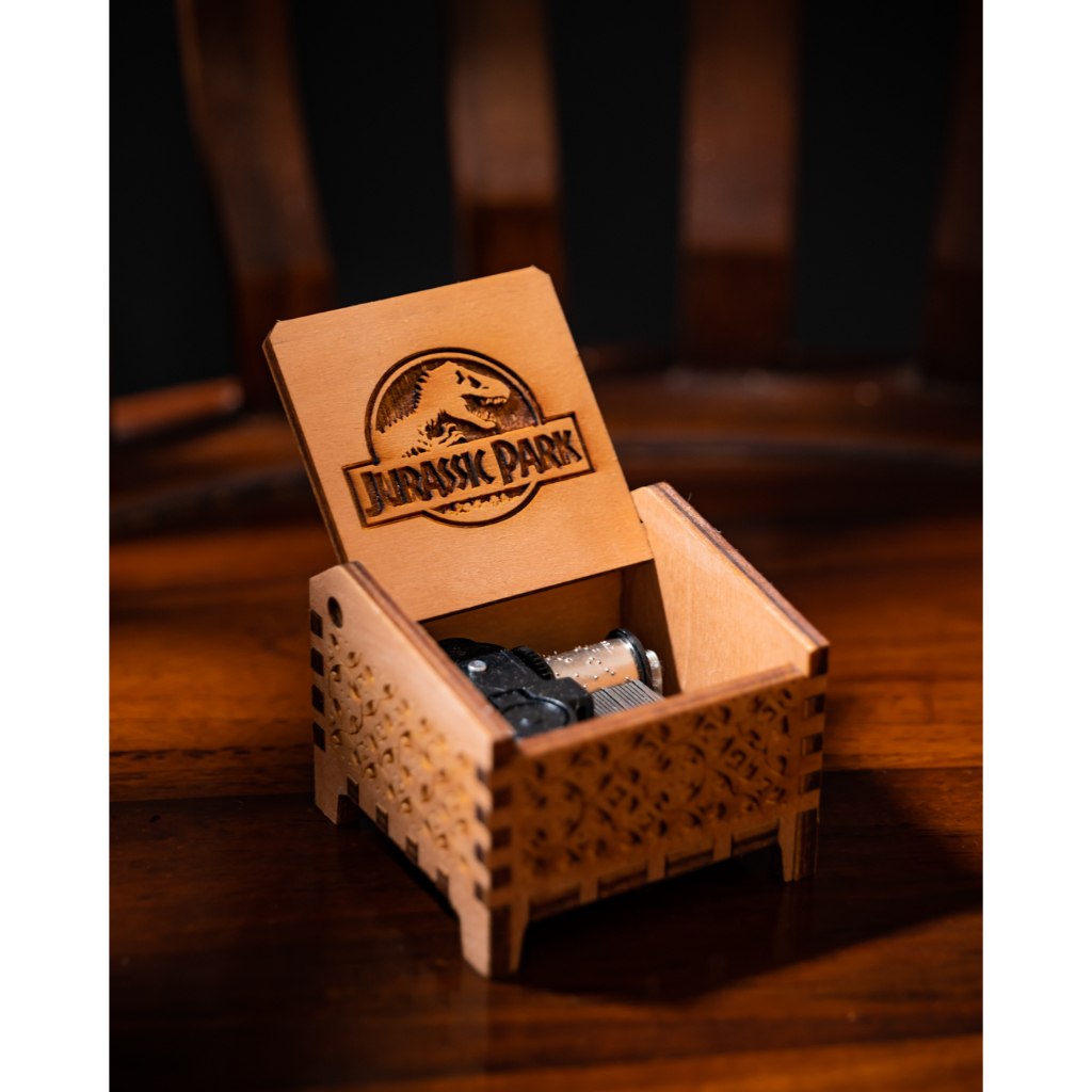 Jual Jurassic Park Music Box Automatic - Kado Kolektor Film dengan ...