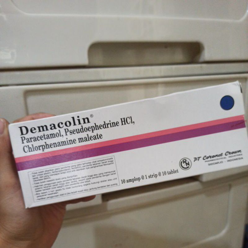 Jual Demacolin strip isi 10 tablet demam flu batuk sakit kepala ...