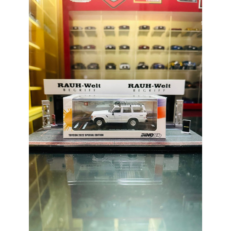 Jual Inno64 Inno Toyota Land Cruiser FJ60 White w/ Roof Rack Toycon ...