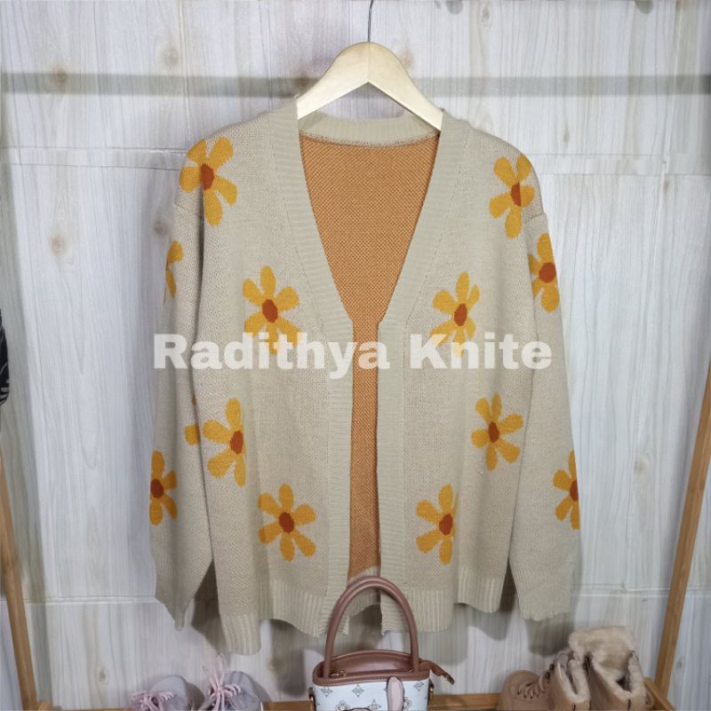 Jual Seruni Cardigan Flower-Cardigan Atasan Wanita | Shopee Indonesia