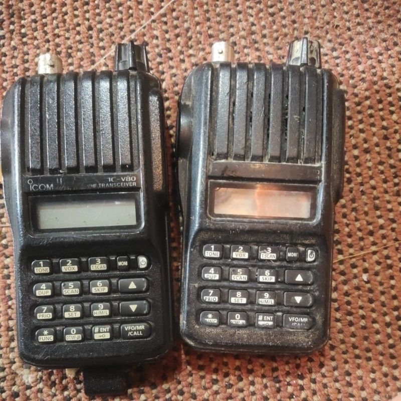 Jual RADIO KOMUNIKASI HT ICOM IC V80 VHF HANDY TALKIE RADIO HT | Shopee ...