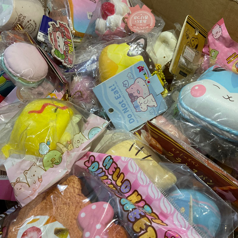 Jual LUCKY BOX LICENSED SQUISHY! (BACAA DESKRIPSI YAA) | Shopee Indonesia