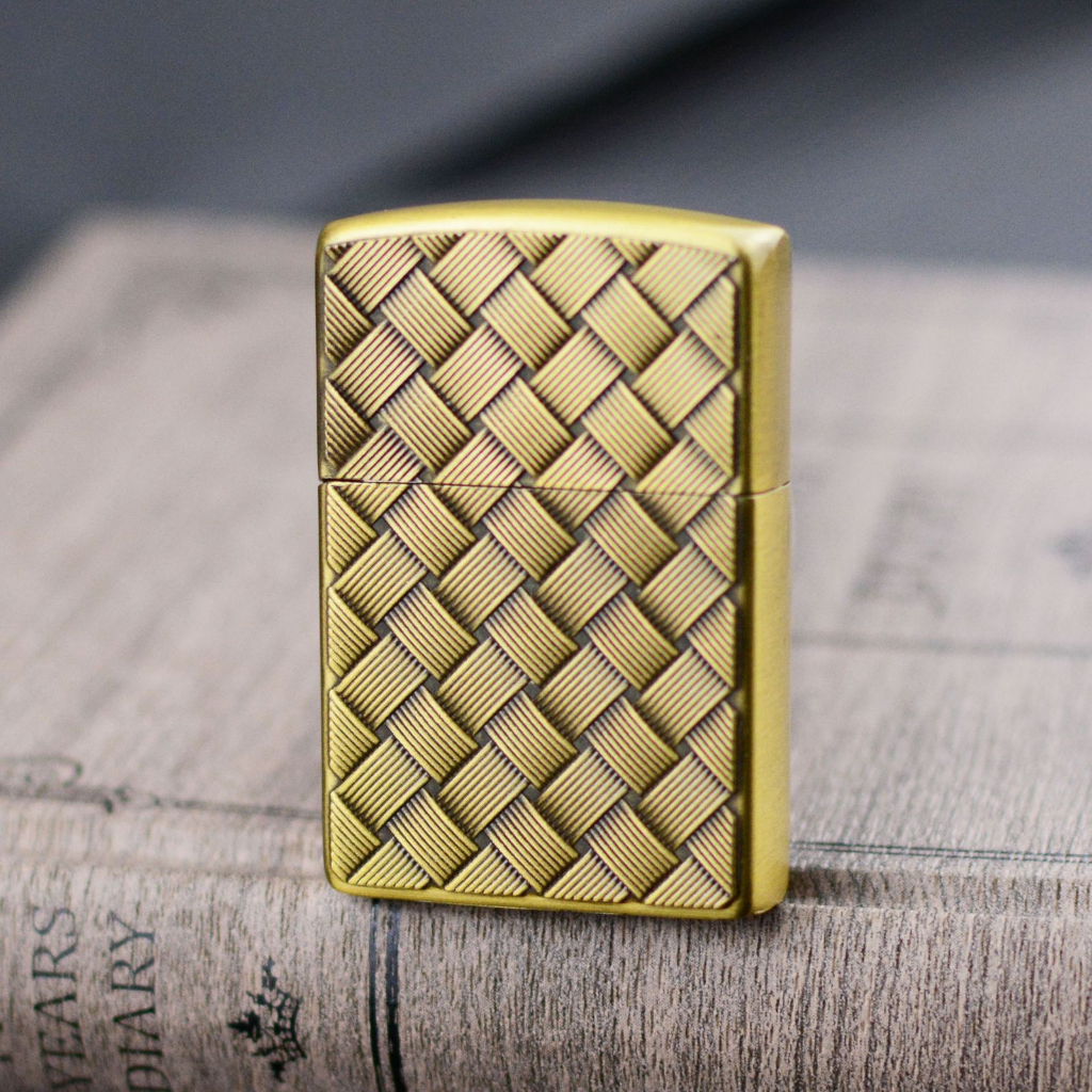 Jual Mancis Korek Api Roda Api Gas Motif Bambu Anyam 1162 Garis Unik ...