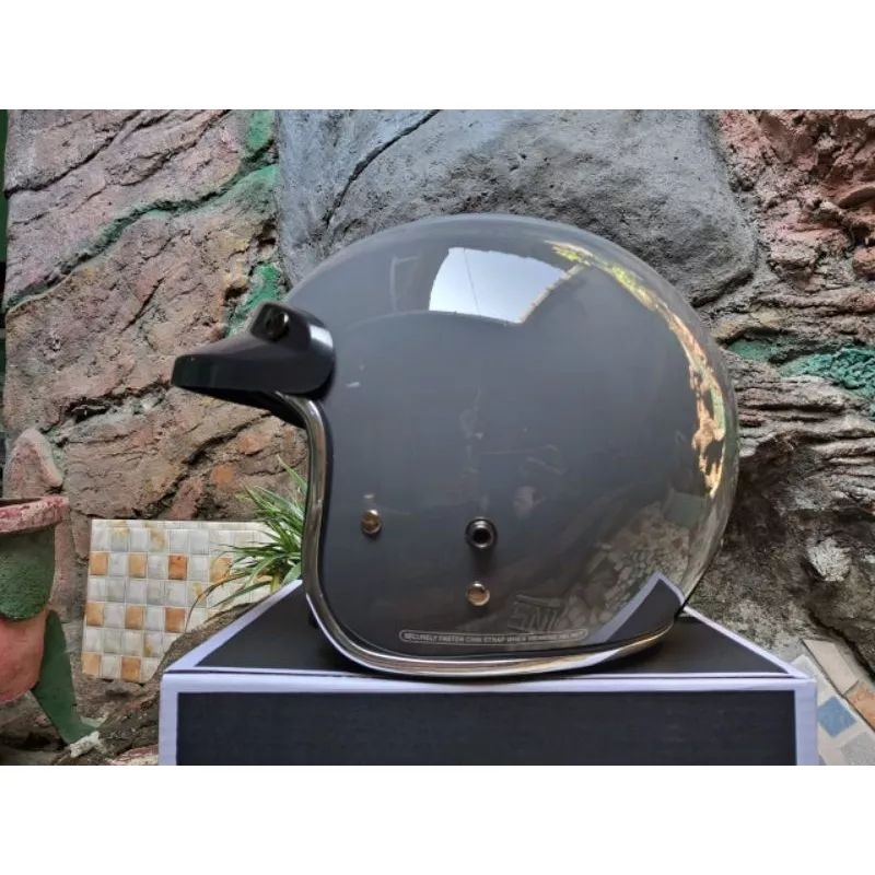 Jual HELM BOGO RETRO LIST CROME SNI | Shopee Indonesia