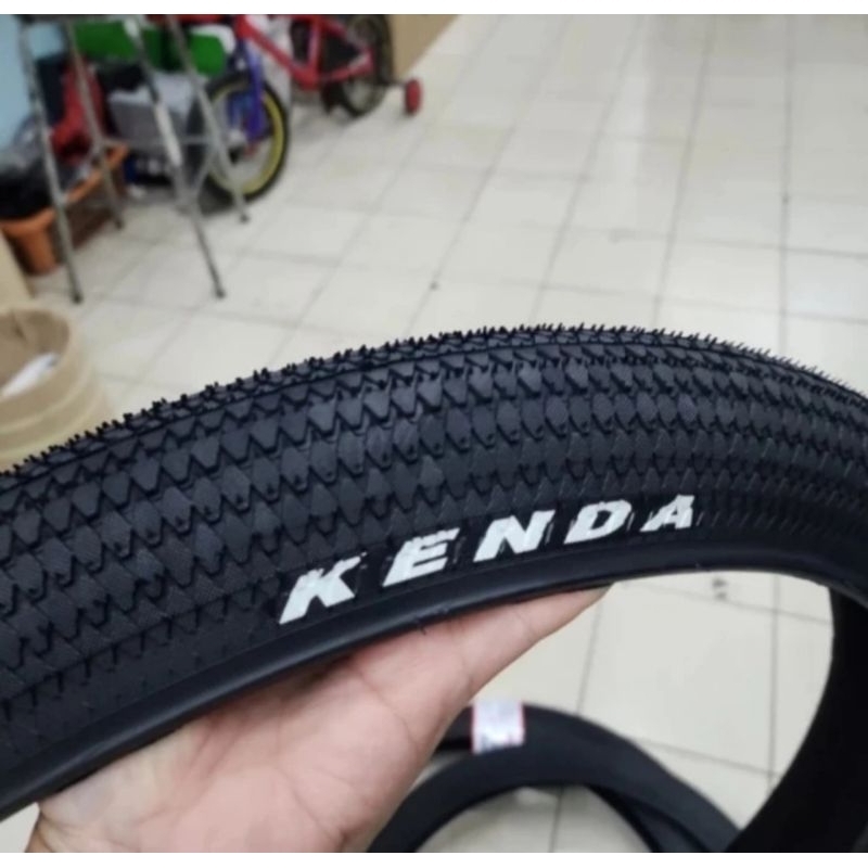 Jual ban luar kenda 26 x 2.30 seri k1016 hitam halus cruiser | Shopee Indonesia